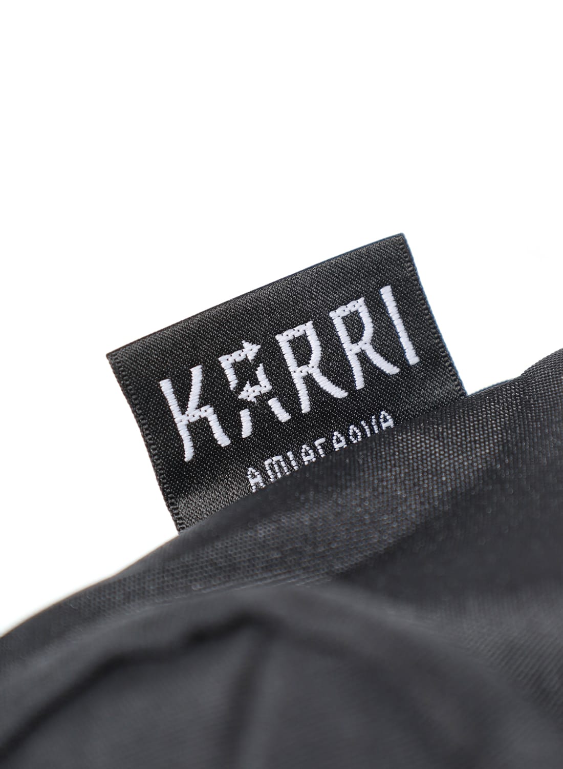 KARRI AMIACALVA(カリ アミアカルヴァ)/MESSENGER(メッセンジャー)/メッセンジャーバッグ 軽量バッグ ショルダーバッグ 通勤